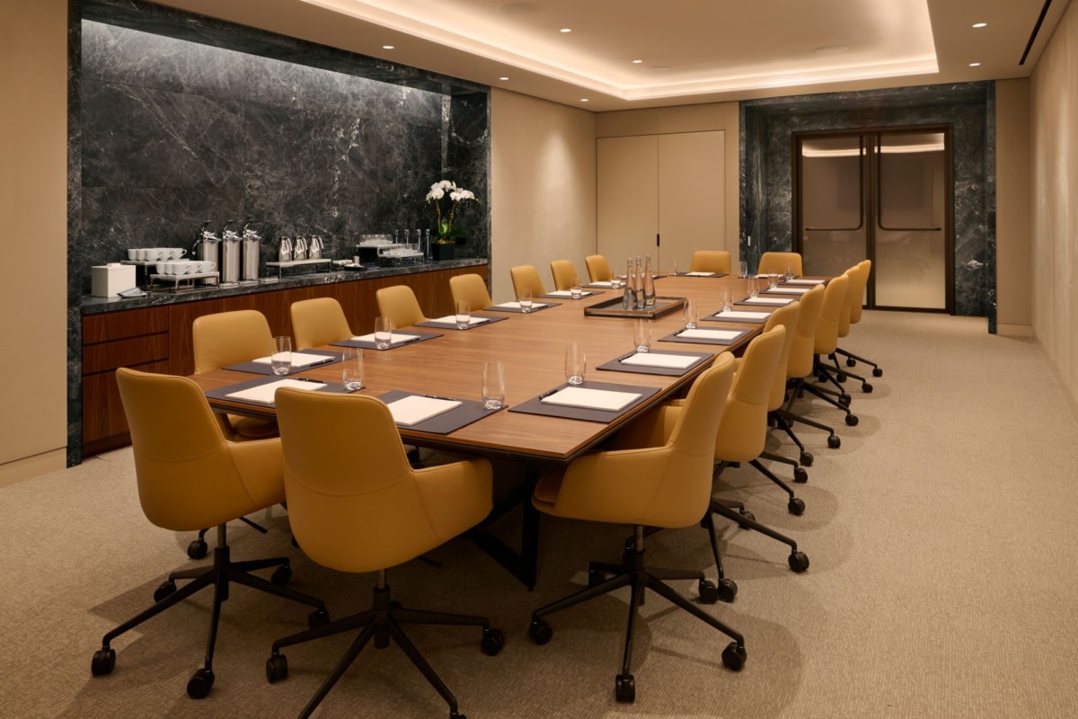 Paramount Club for Paramount Group - Hospitality Snapshots