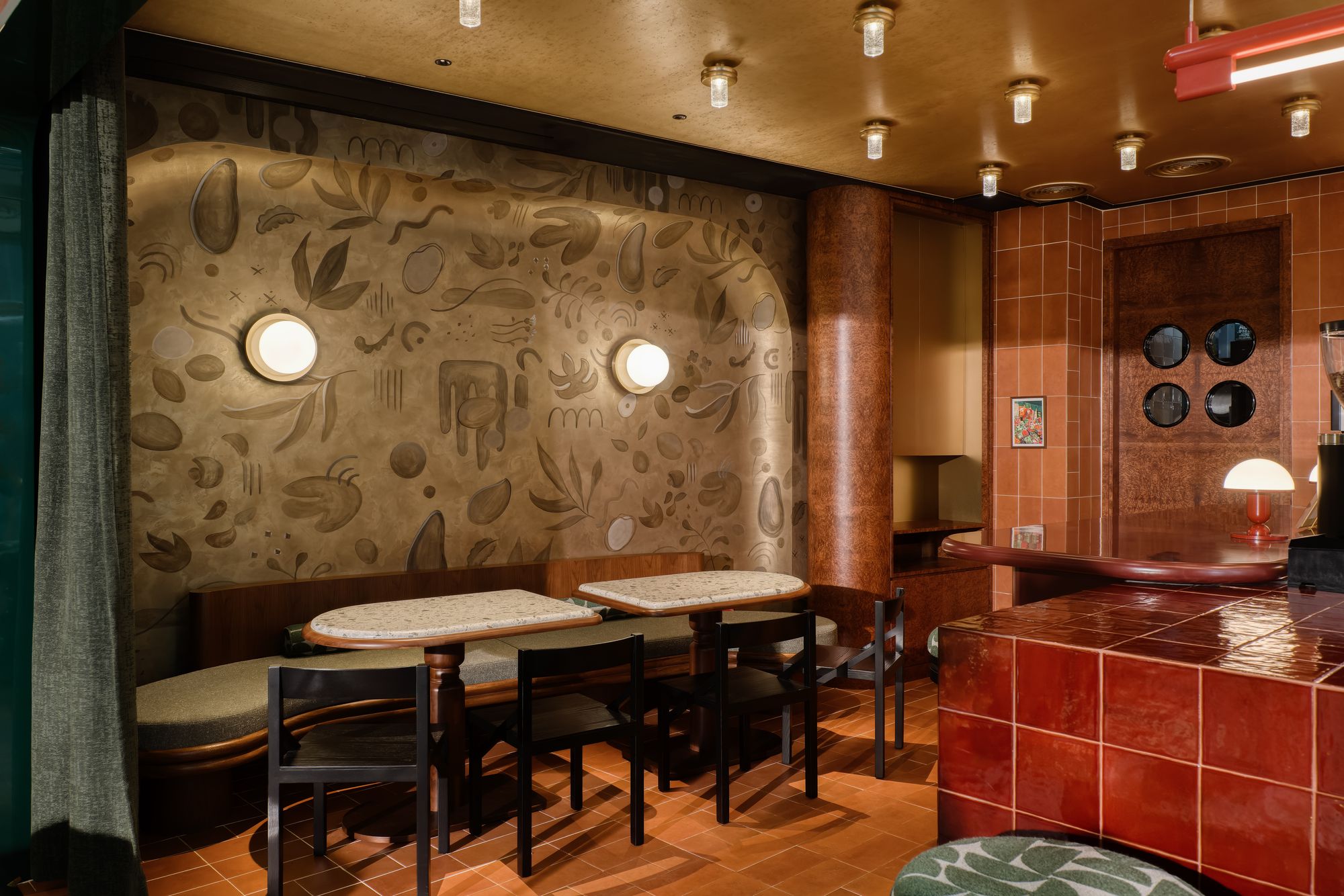 Coffeelin Central Hong Kong - Hospitality Snapshots