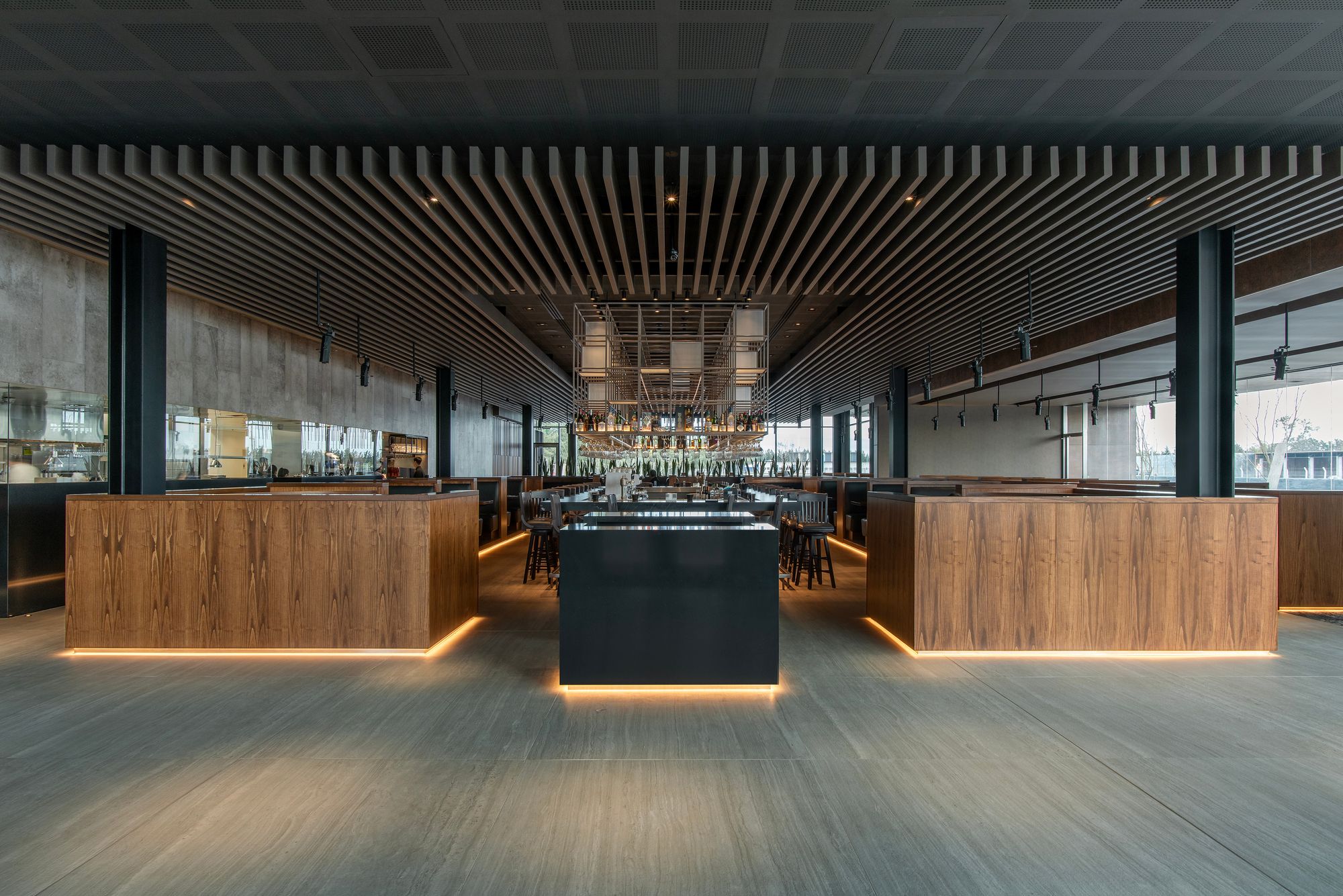 Kansas Restaurant - Hospitality Snapshots