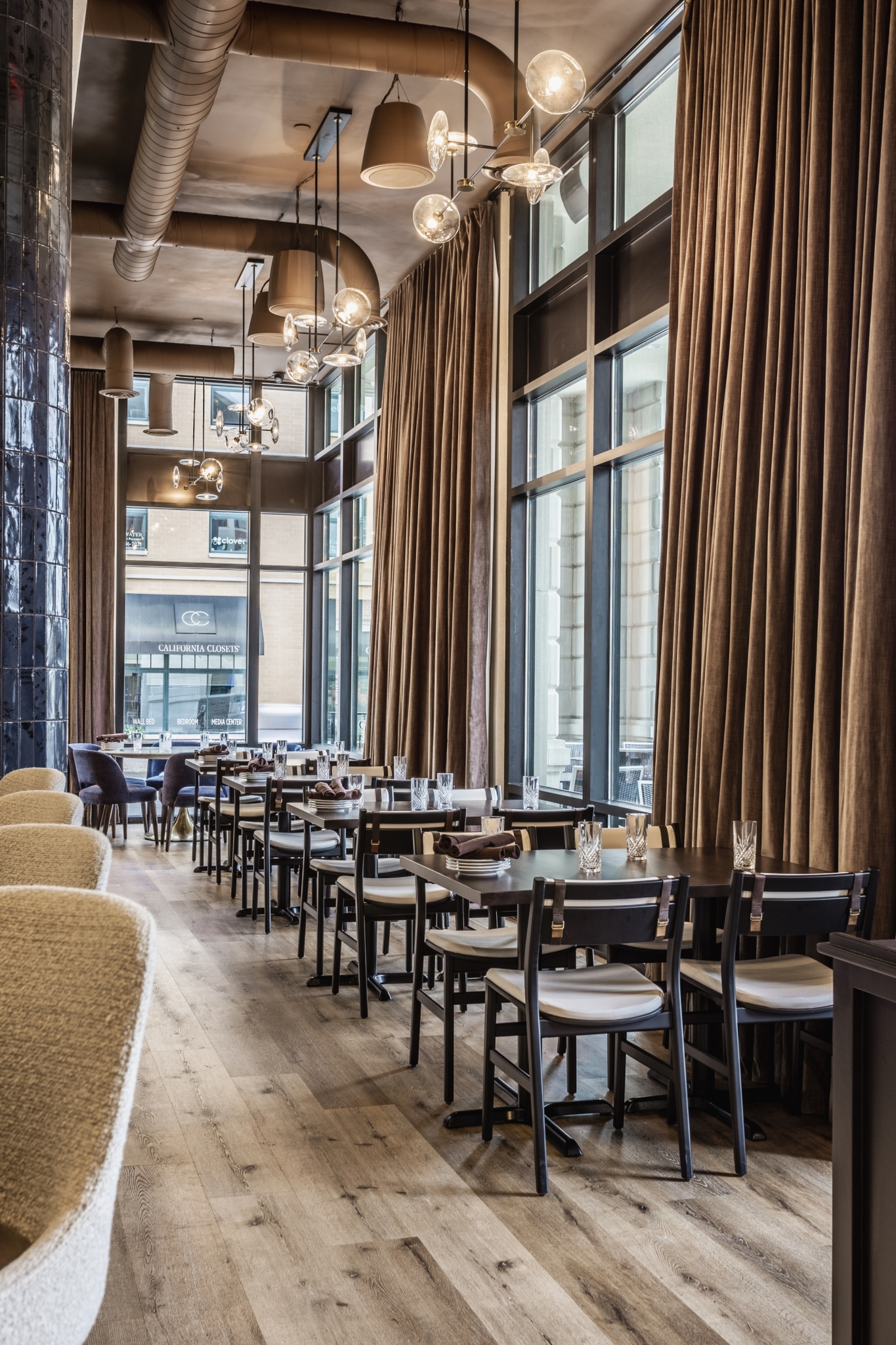 TRE Restaurant - Hospitality Snapshots