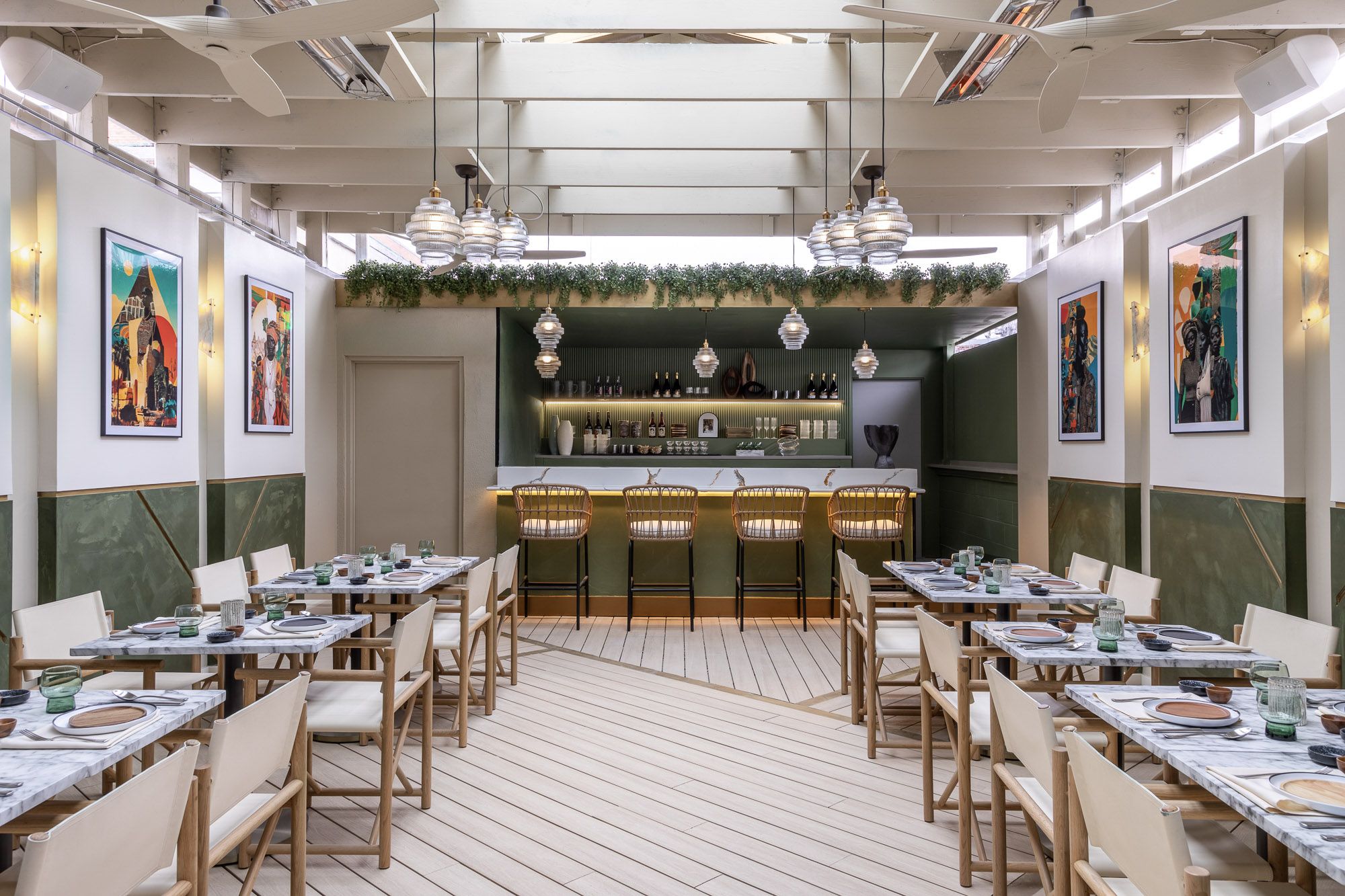 Elmina Restaurant - Hospitality Snapshots